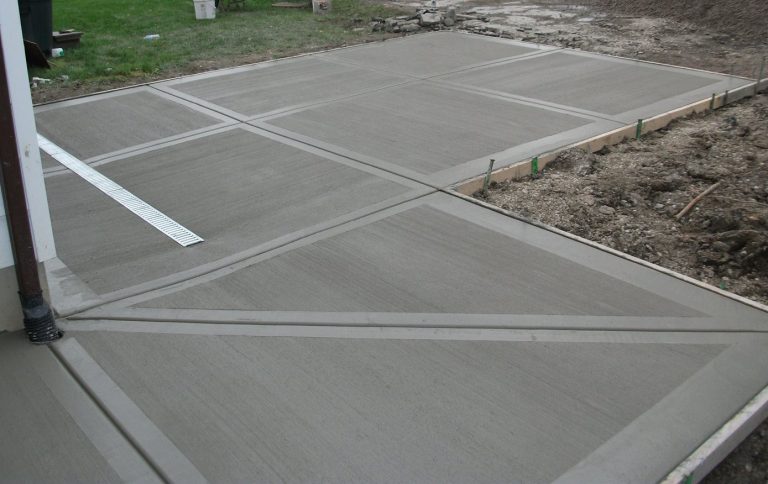 Mettre en œuvre du béton balayé – Tout sur le béton