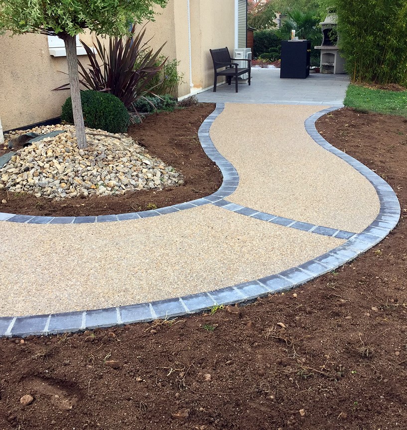 Le béton lavé : utilisation, pose et prix – Tout sur le béton